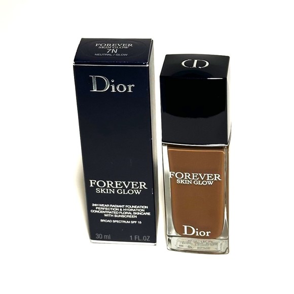 Dior | Makeup | Dior Forever Skin Glow 24h Radiant Foundation Spf 5 7n Neutral 1 Oz | Poshmark